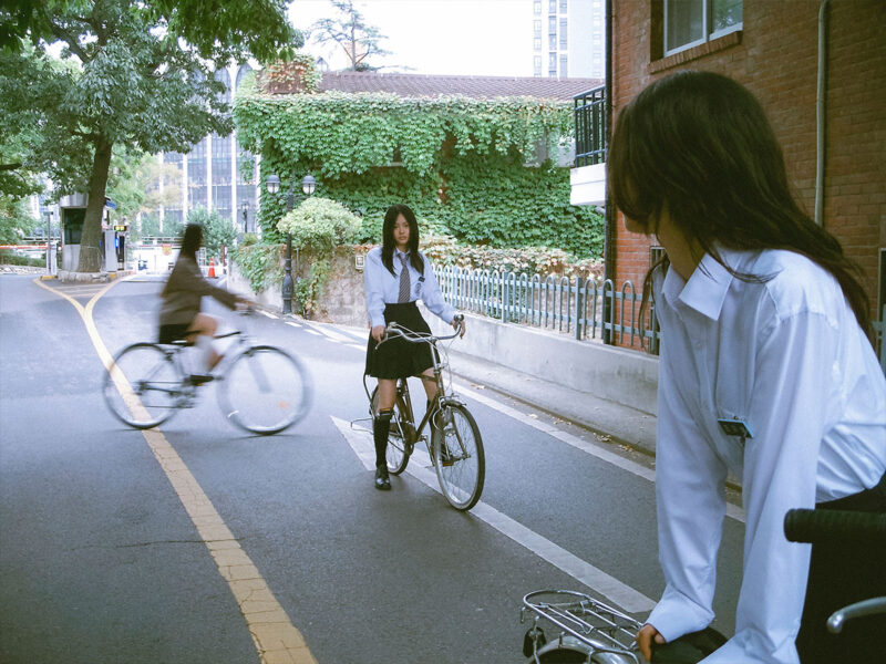 NewJeans Ditto ในคอนเซป High School | magnumx