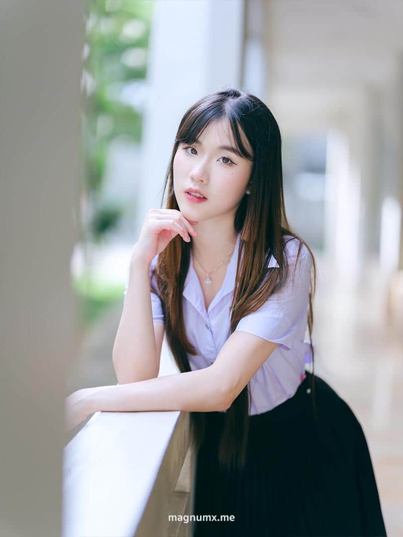 12 ไอเดียโพสท่าถ่ายรูปชุดนักศึกษาในมหาวิทยาลัย | พี่แม็กนั่ม