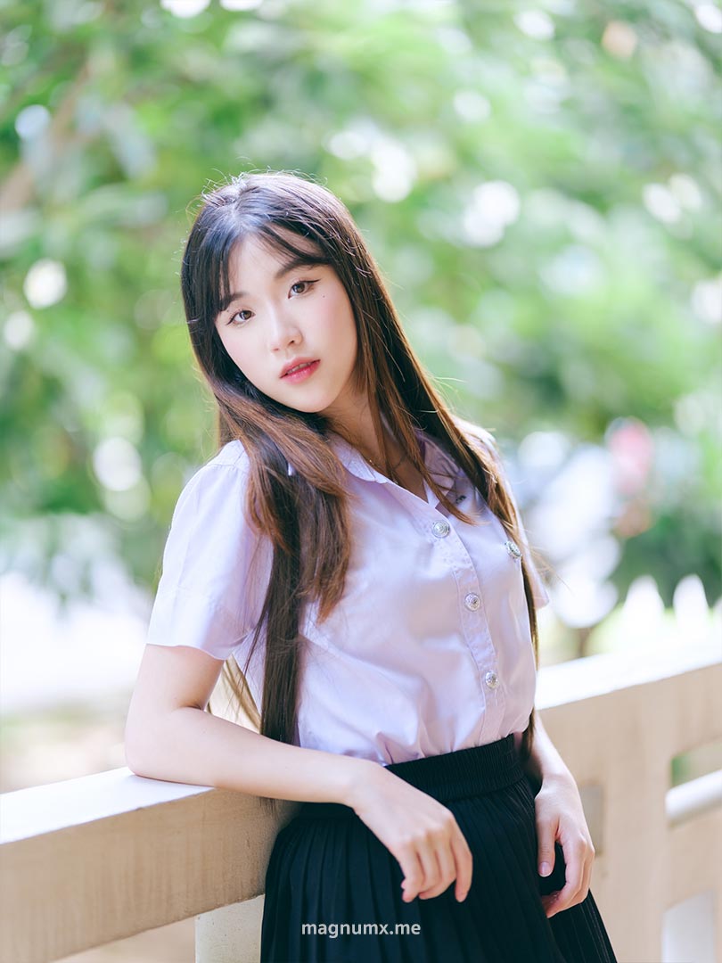 12 ไอเดียโพสท่าถ่ายรูปชุดนักศึกษาในมหาวิทยาลัย | พี่แม็กนั่ม