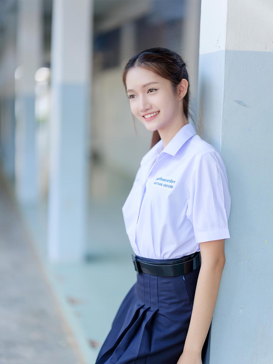 ถ่ายรูปน้องไอติม กับแบรนด์ชุดนักเรียน Panithan | พี่แม็กนั่ม