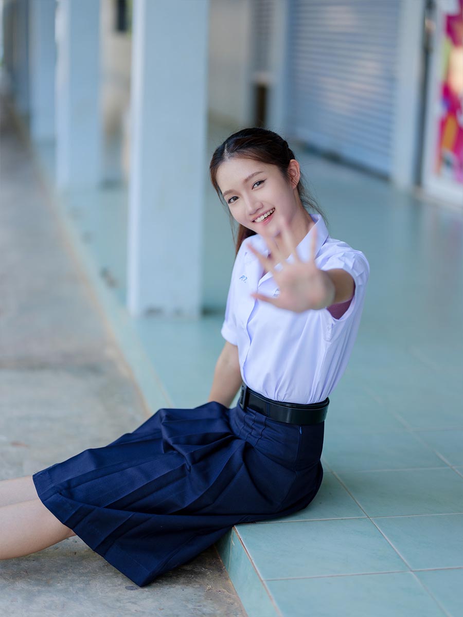ถ่ายรูปน้องไอติม กับแบรนด์ชุดนักเรียน Panithan | พี่แม็กนั่ม