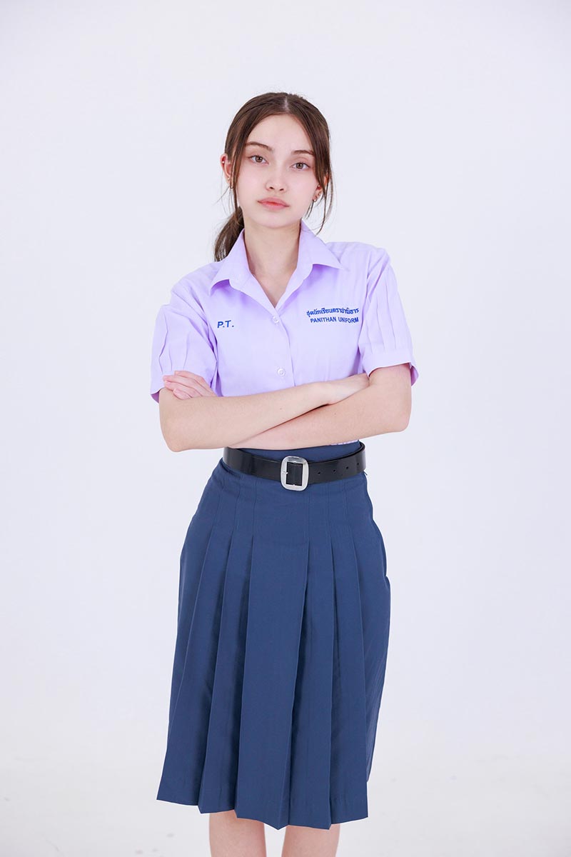 ถ่ายรูปชุดนักเรียน Panithan ที่สตูดิโอ | พี่แม็กนั่ม